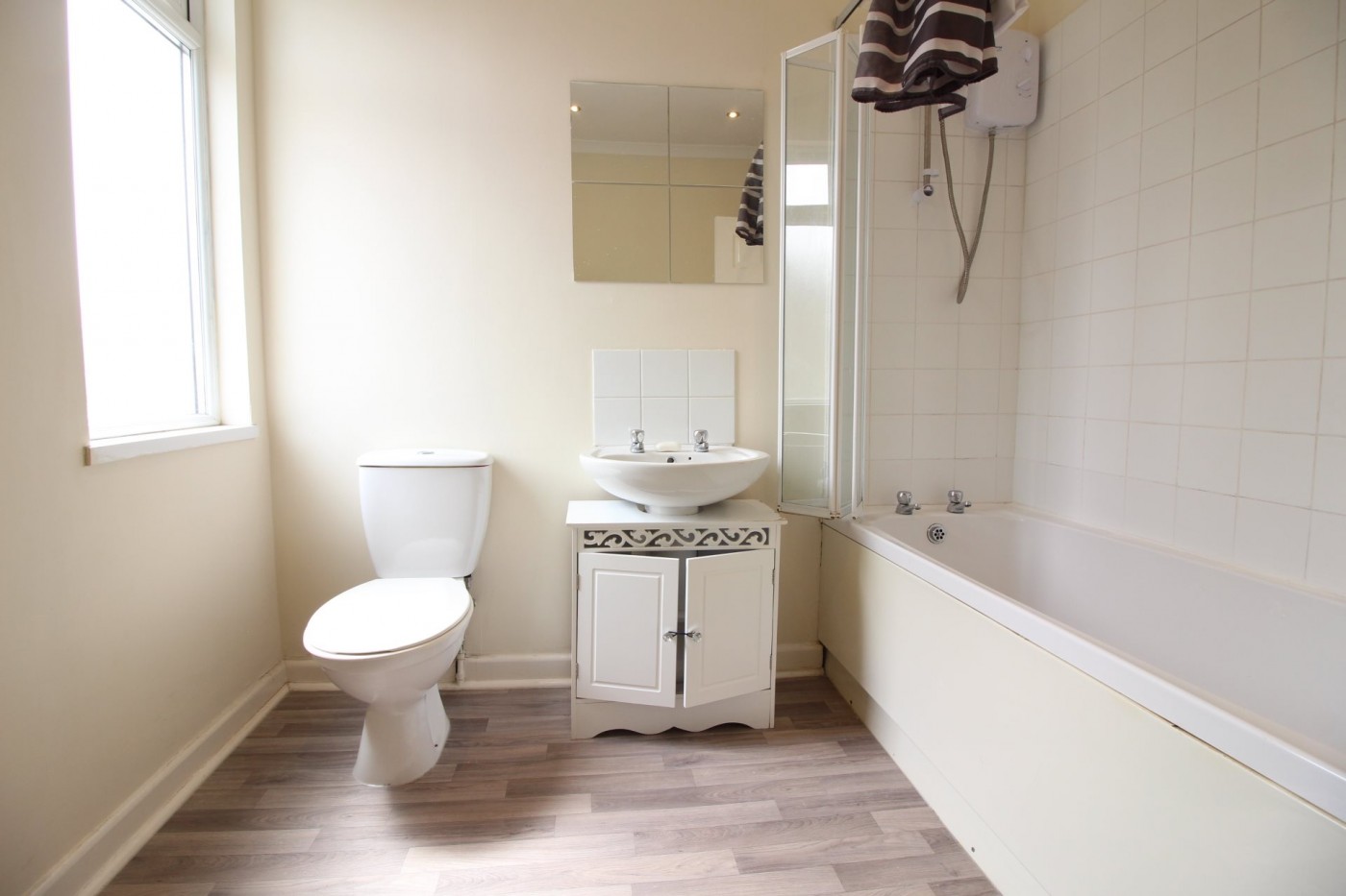 Riverside, Newport, 2 bedroom, House